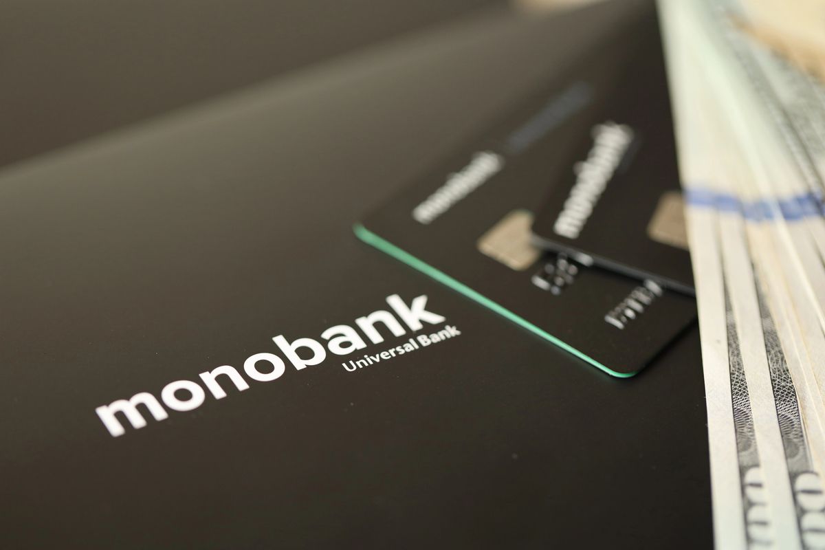Скандал у monobank: НБУ вимагає пояснити опубліковані фото з ...